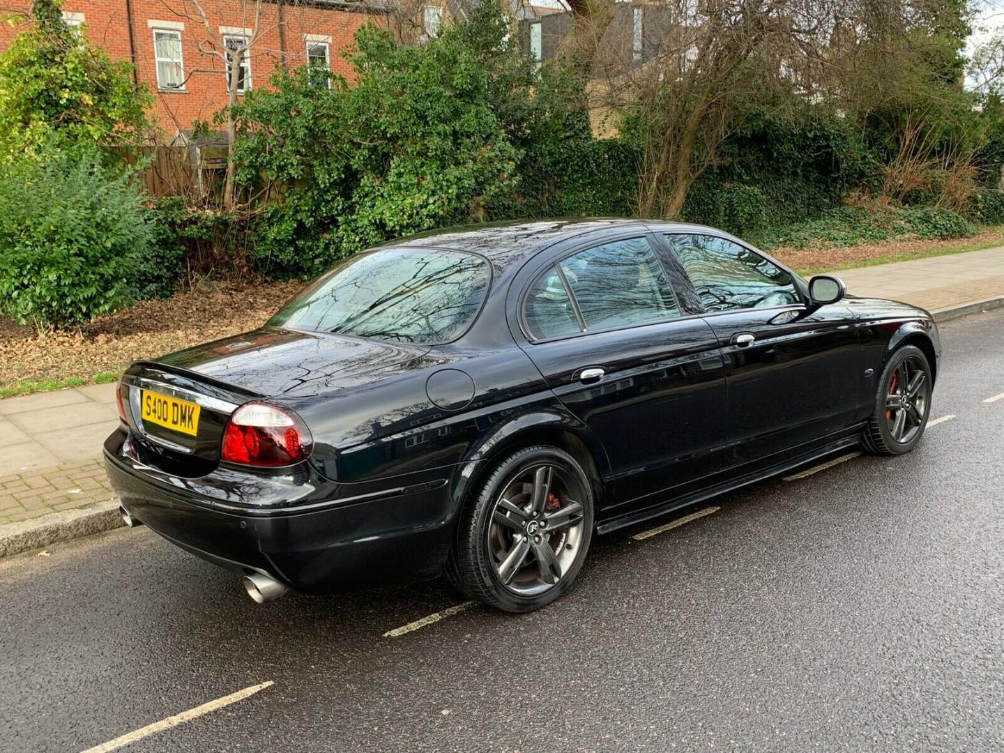 JAGUAR S TYPE ‘R’ 4.2 V8 2006 95000 MILES. ‘Midnight’ Black/ Black ...