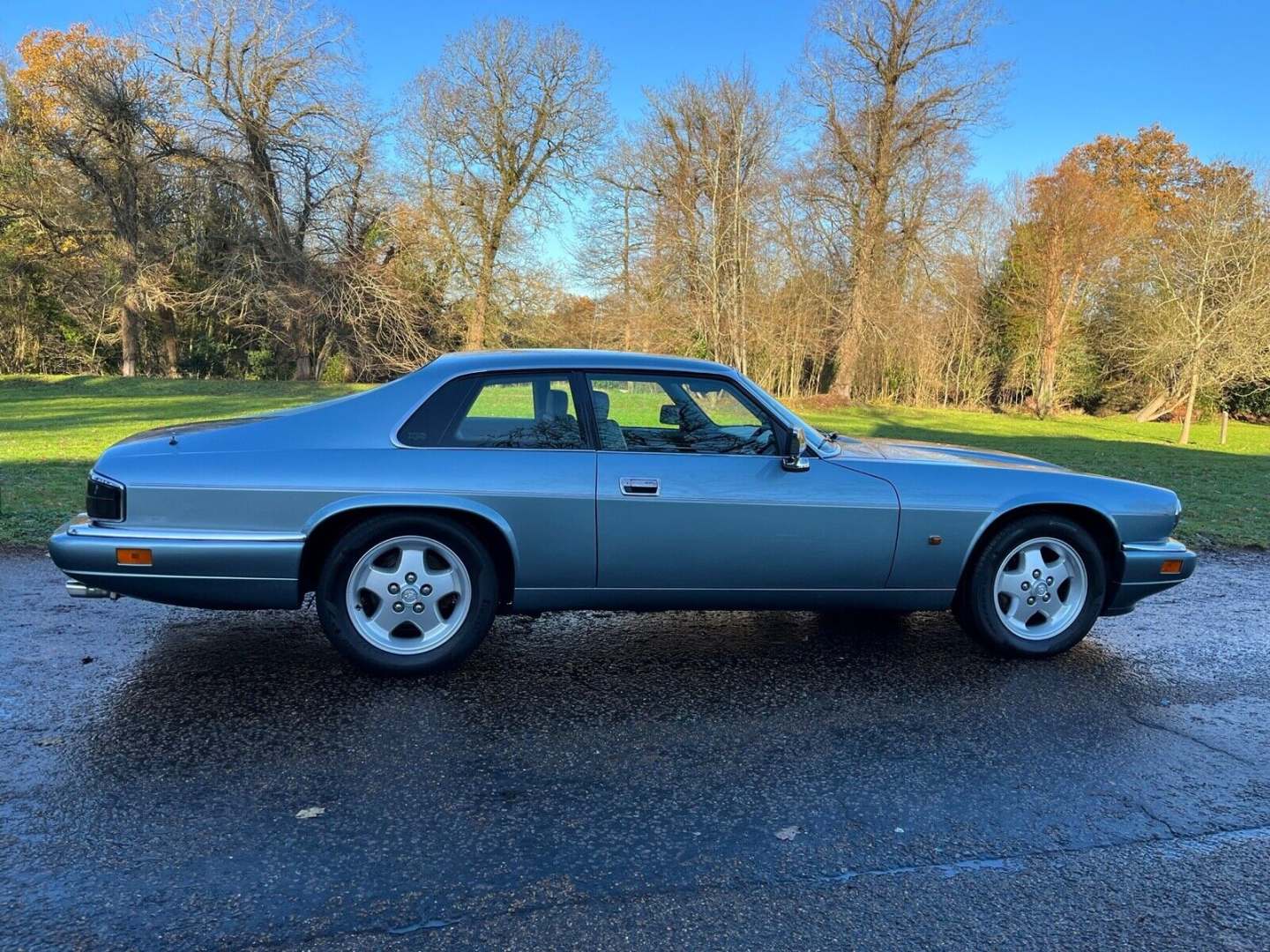 Jaguar XJS - Classic cars for sale by Tedella Ltd
