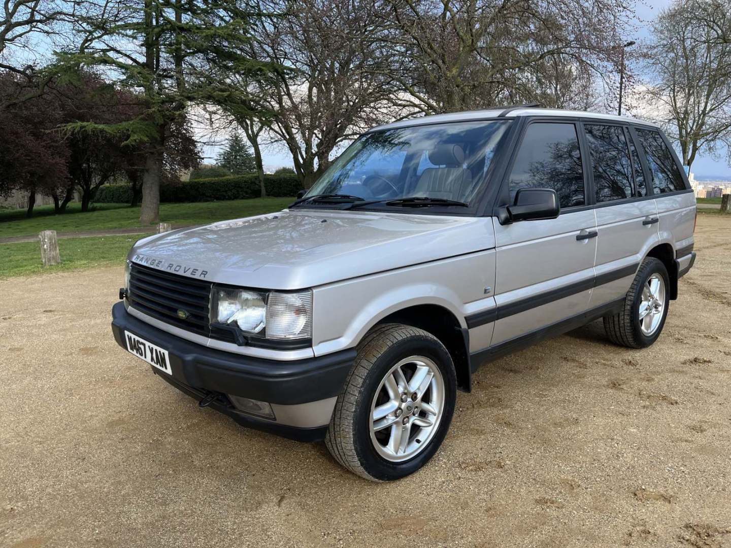 Superby Original P38 Range Rover Vogue - Classic cars for sale by ...